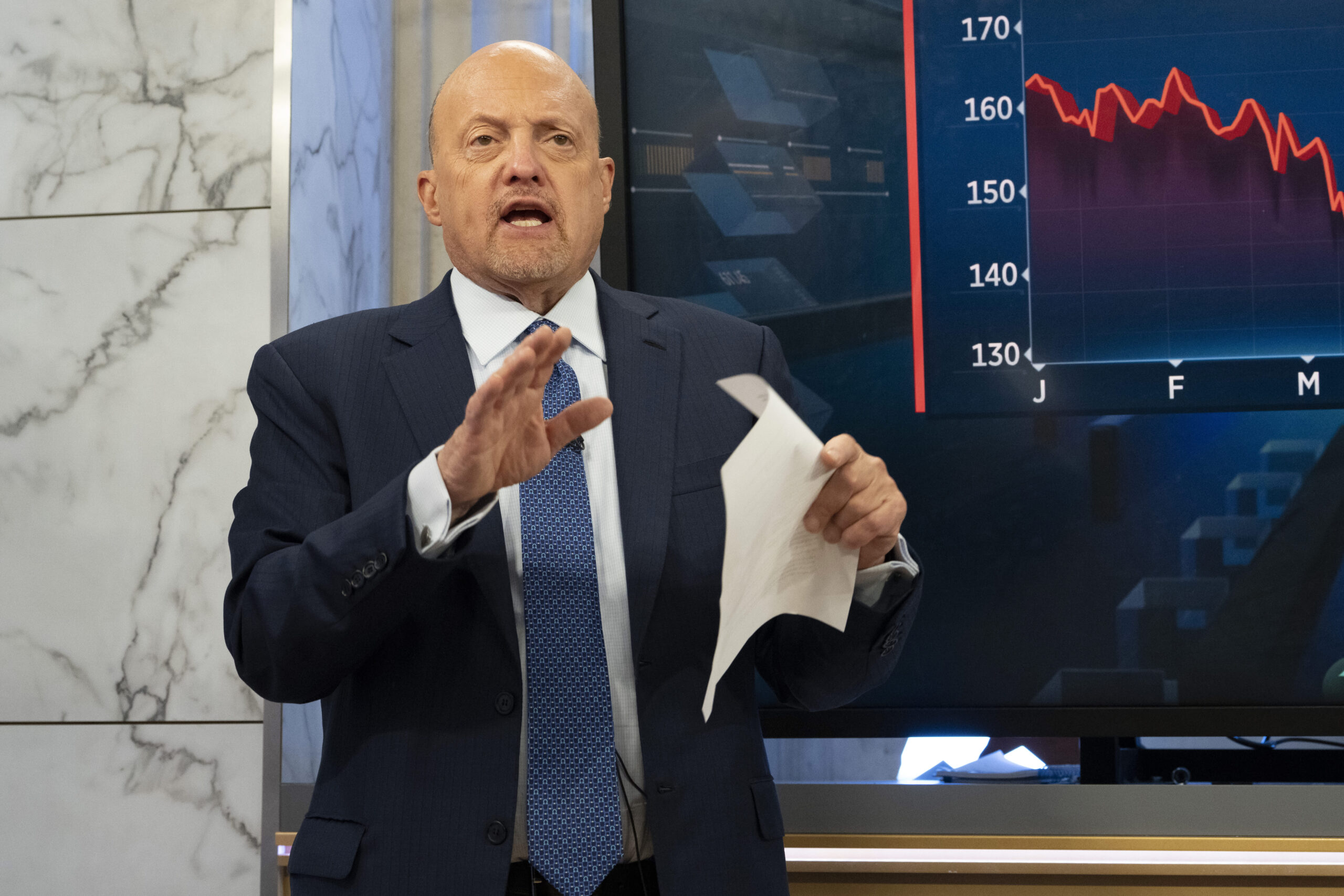 Jim Cramer says pullbacks in 2 stocks after earnings give new investors ...